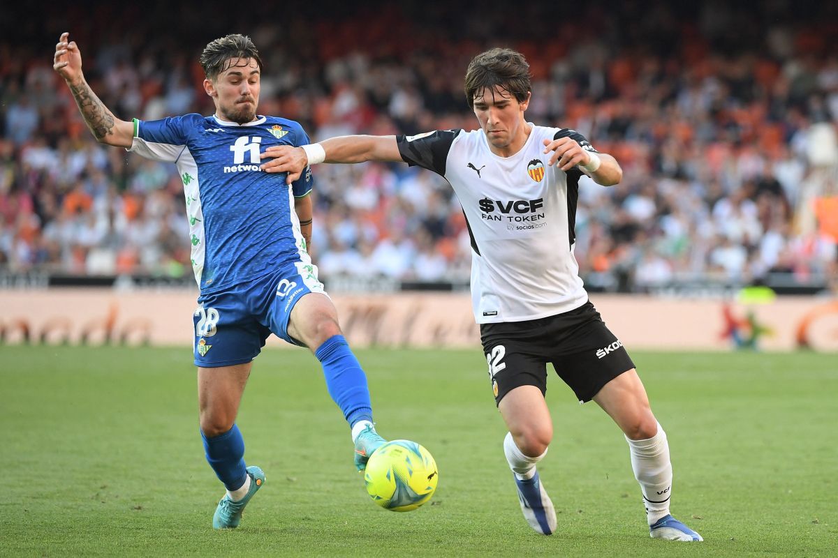 Udinese's Rodrigo Becao & Eintracht Frankfurt's Evan Ndicka Among Inter ...