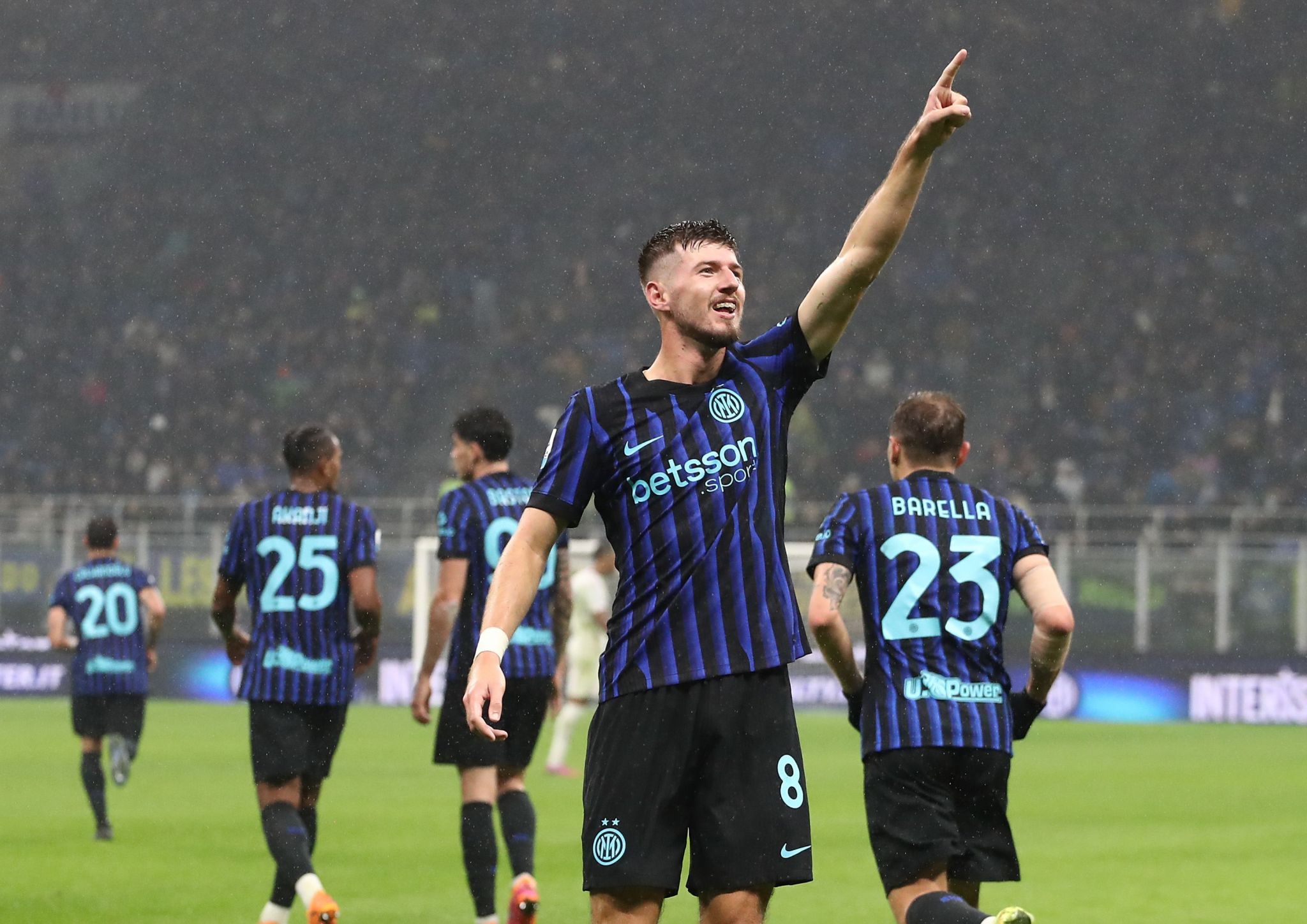 How Inter won race for Sucic despite Milan & Juventus interest